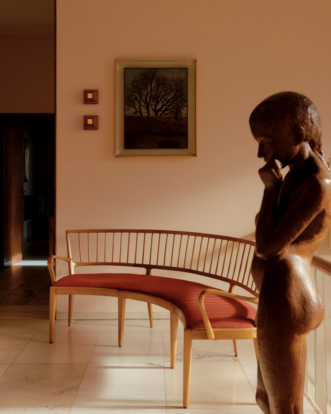 In Common With | Strata Surface Mount, Large